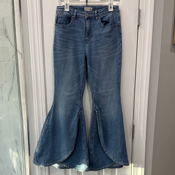 Shyanne | Jeans | Shyanne Blue Flare Wide Leg Jeans | Poshmark